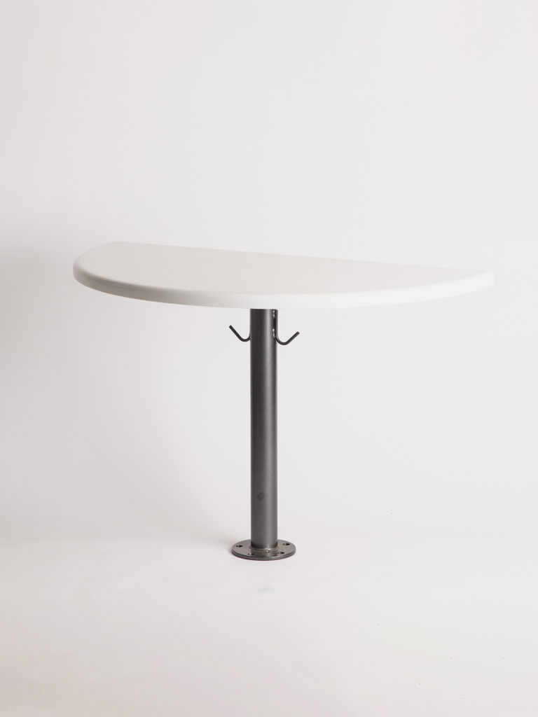 Stadium Drink Rail & Railing - Drink Railing Manufacturer | 4 topps